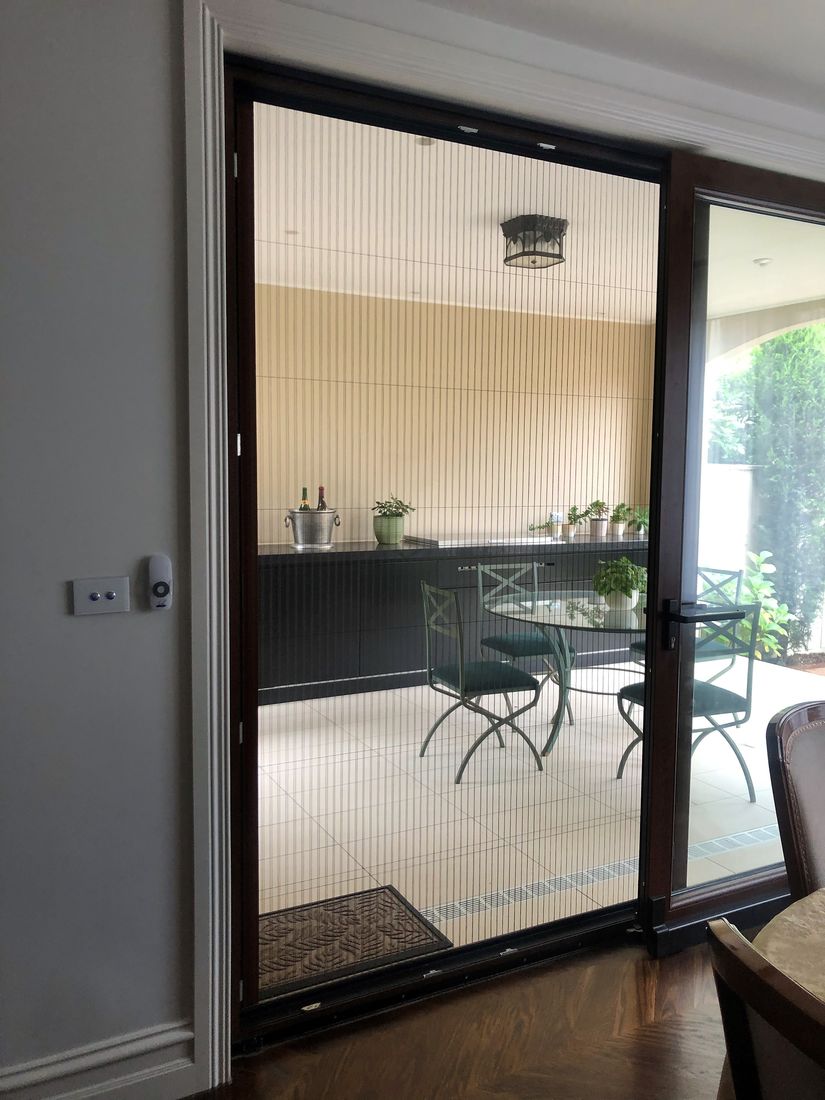 Retractable Screens